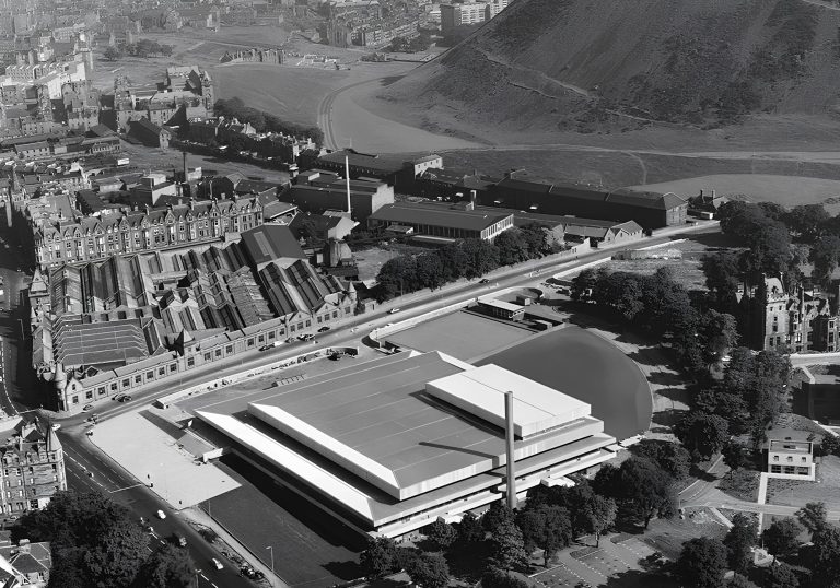 Royal Commonwealth Pool